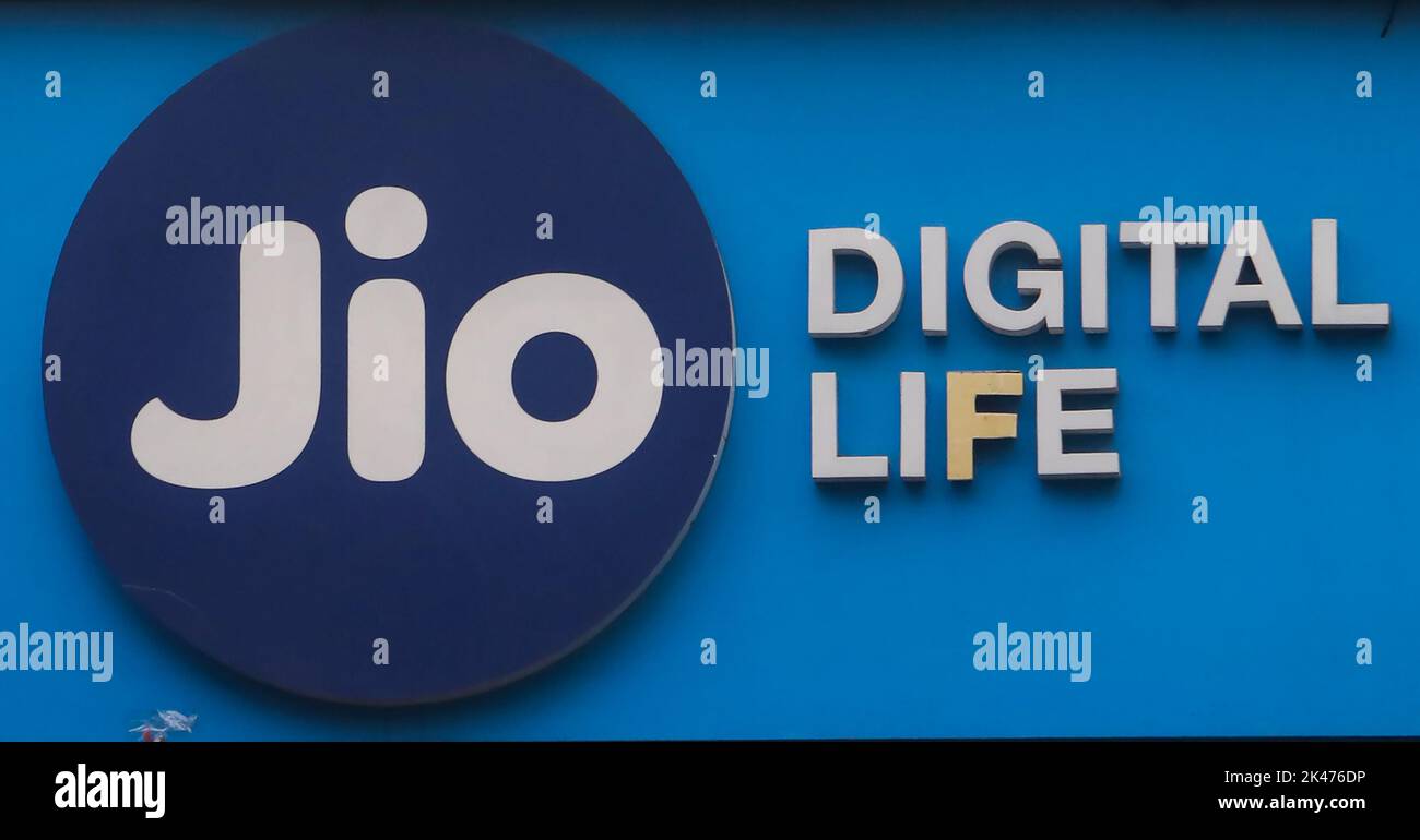 Mumbai, Maharashtra, India. 29th Sep, 2022. A Jio telecom store is seen ...