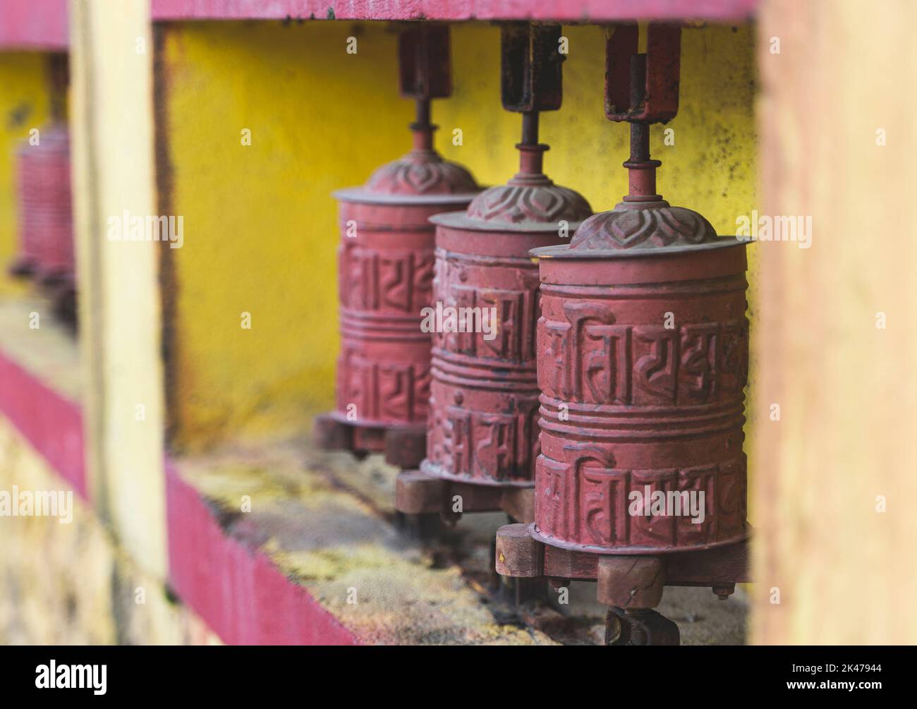 Copper prayer wheels kathmandu tibetan buddhist prayer wheels hi-res ...