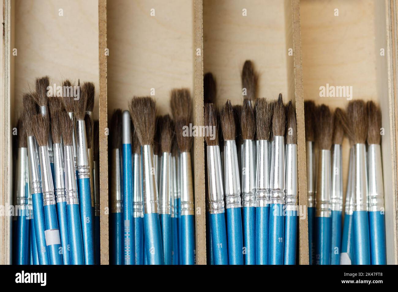 Various artist brushes hi-res stock photography and images - Alamy