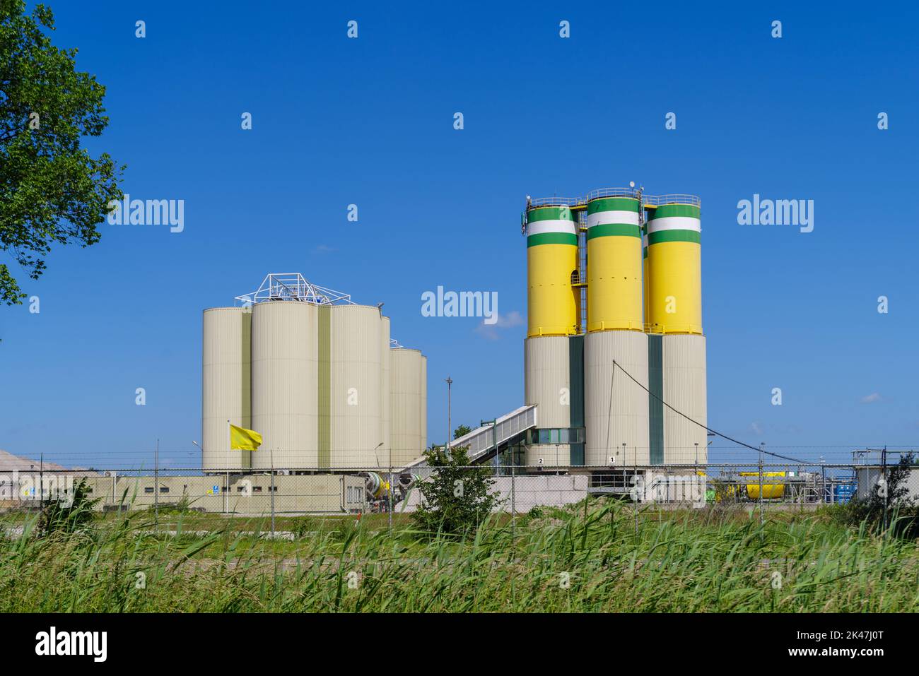 industrial silos of a chemical factory Stock Photo - Alamy