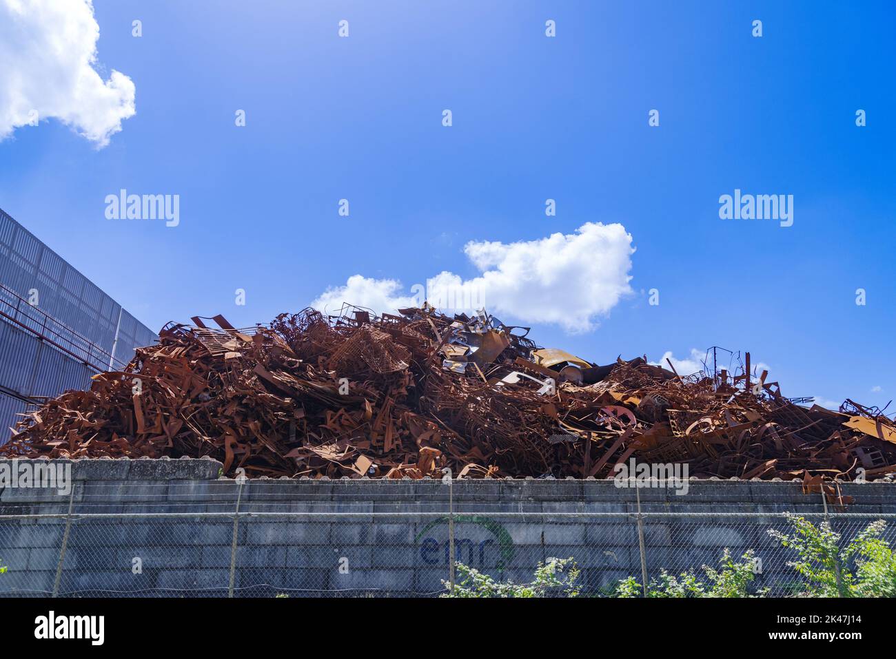Scap hi-res stock photography and images - Alamy