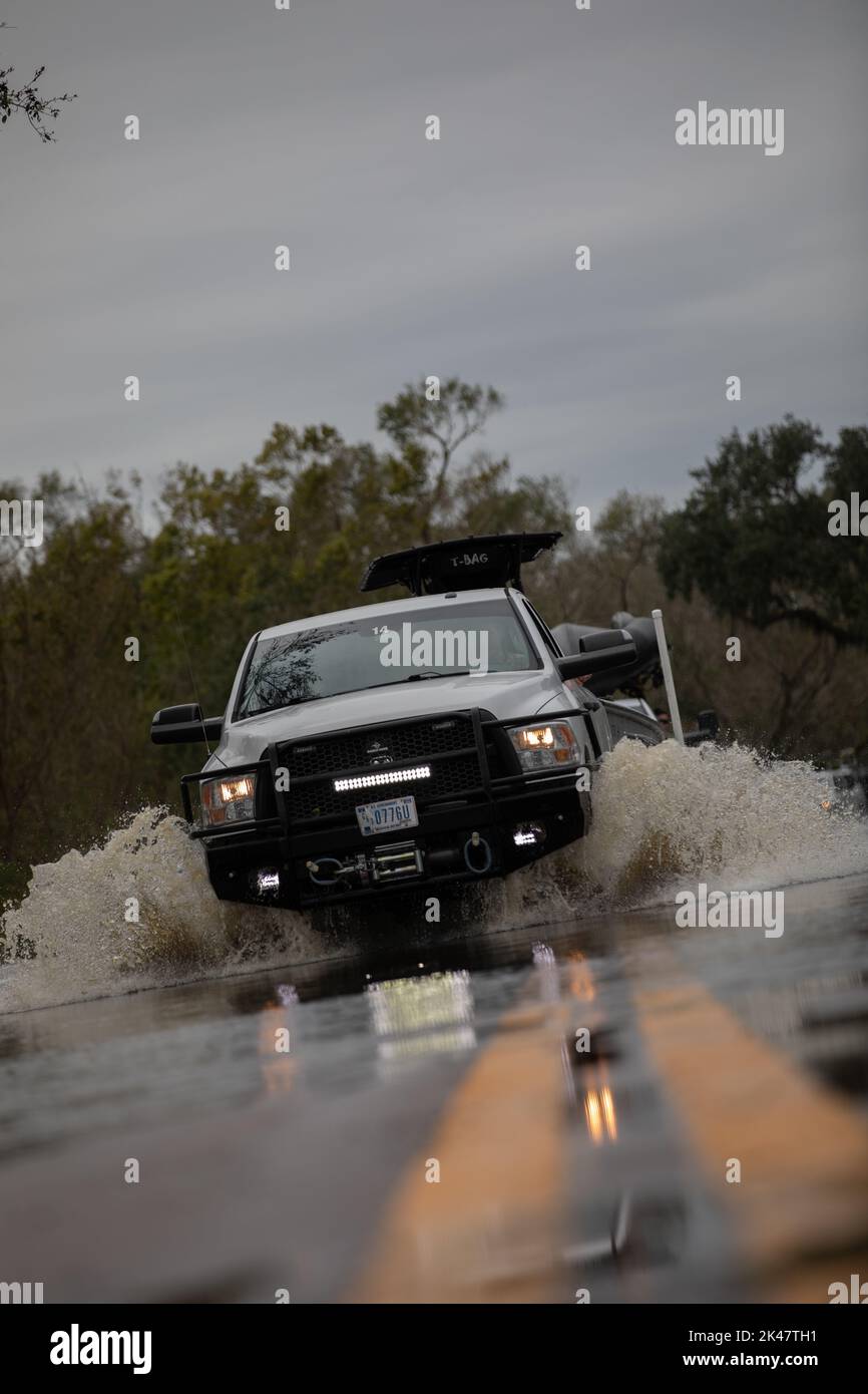 Florida National Guard maneuver flooded roads in Sarasota, Fla, Sept ...