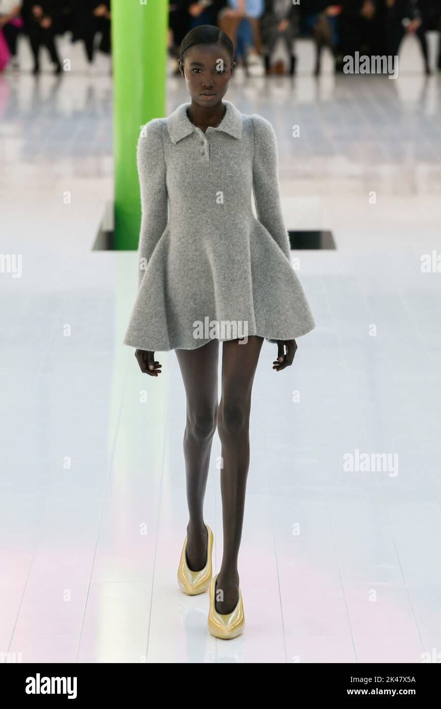 LOEWE SS23 runway during Paris fashion Week on September 2022 - Paris ...