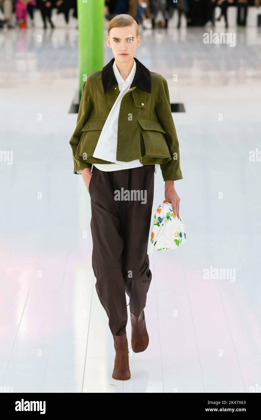 LOEWE SS23 runway during Paris fashion Week on September 2022 - Paris ...