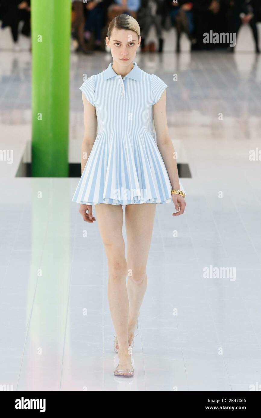 LOEWE SS23 runway during Paris fashion Week on September 2022 - Paris ...