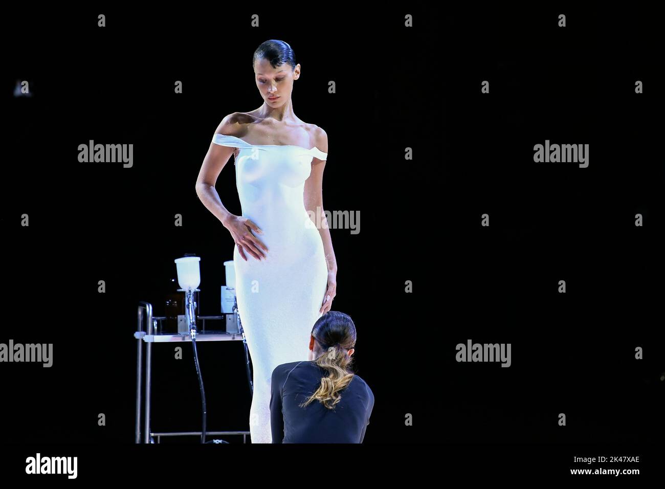 Bella hadid coperni hi-res stock photography and images - Alamy