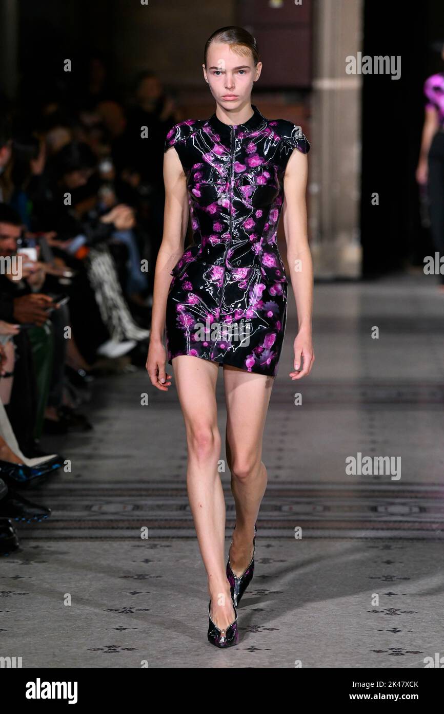 Coperni paris fashion week hi-res stock photography and images - Alamy