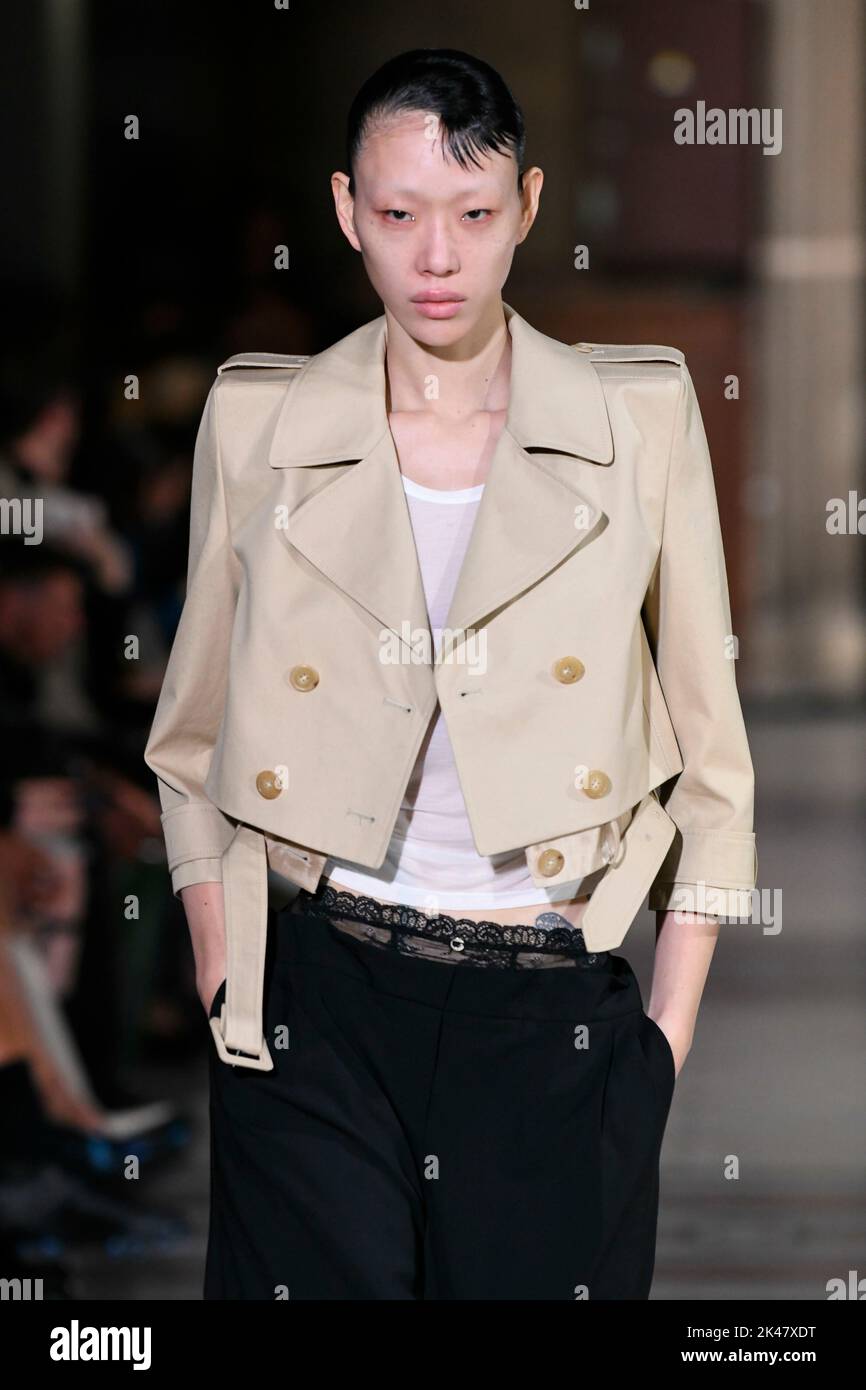 Coperni paris fashion week hi-res stock photography and images - Alamy