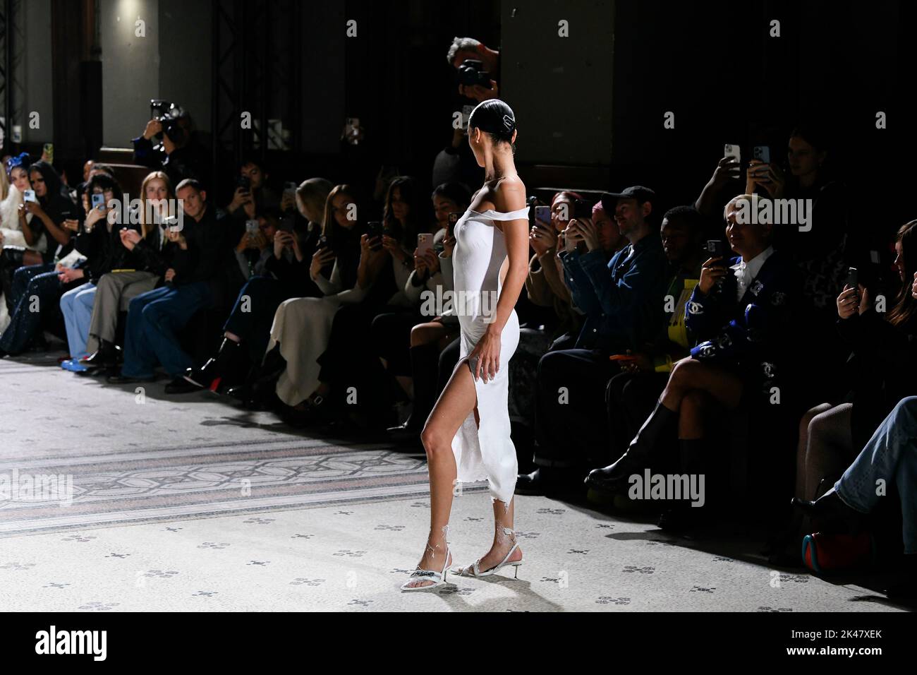 Bella hadid coperni hi-res stock photography and images - Alamy