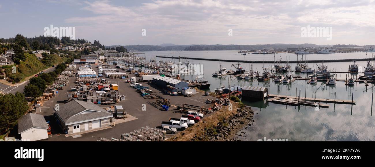 The wharf in Newport, Oregon Stock Photo - Alamy