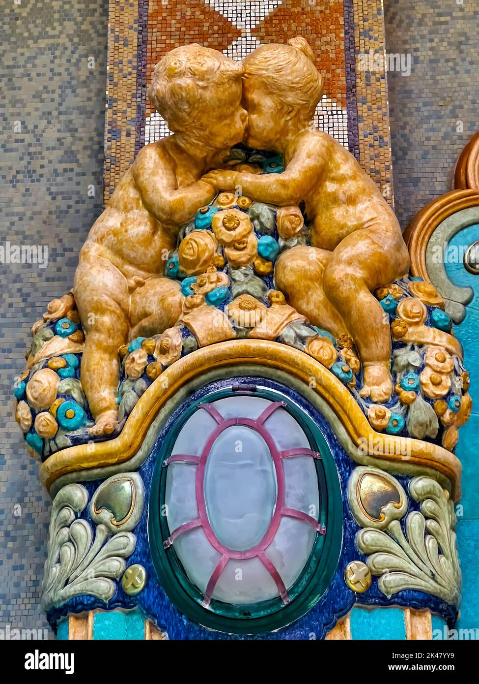 BUDAPEST, HUNGARY - FEB 24, 2022: The sculptured decor of thermal bath ...