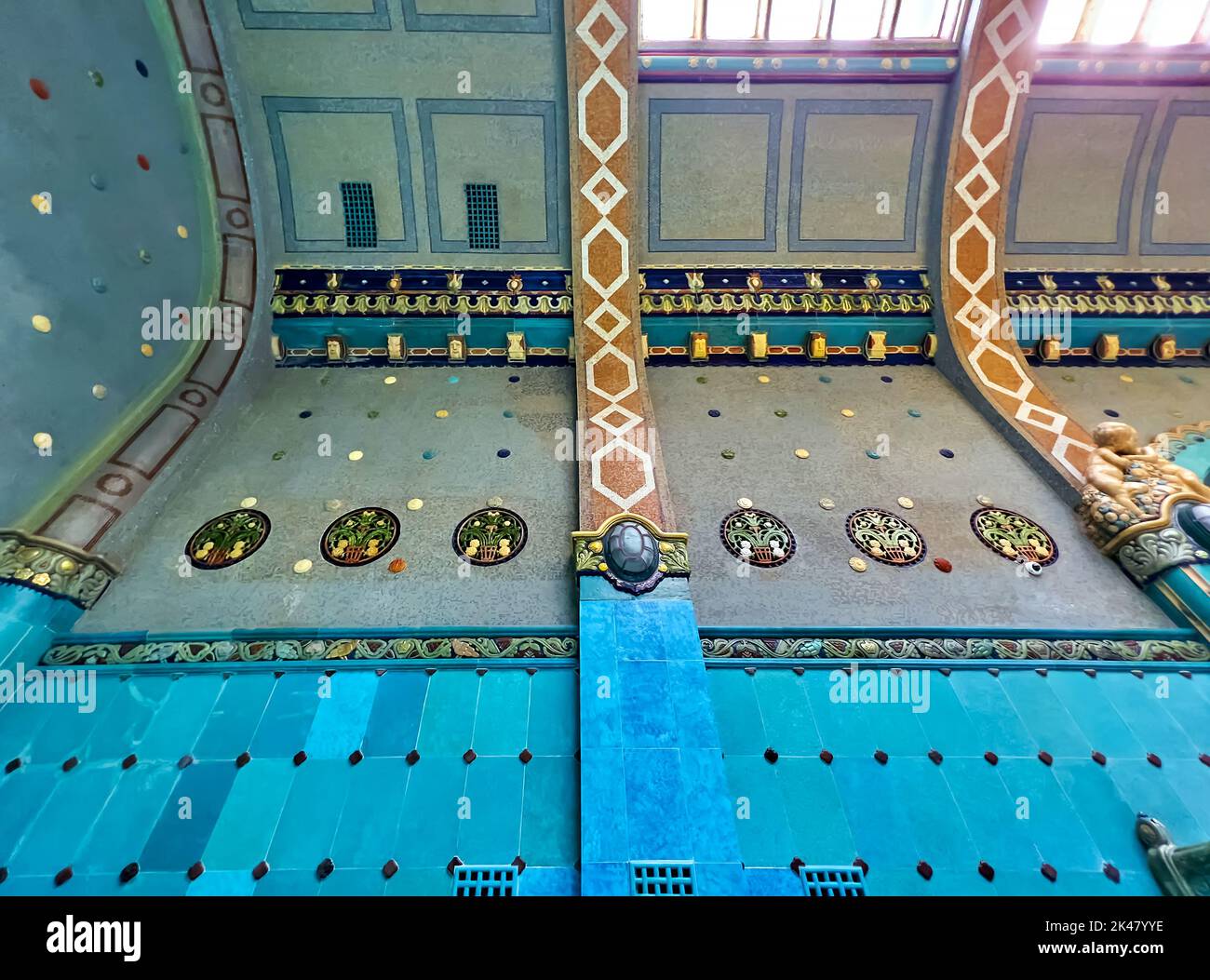 BUDAPEST, HUNGARY - FEB 24, 2022: The Art Nouveau hall of thermal bath ...