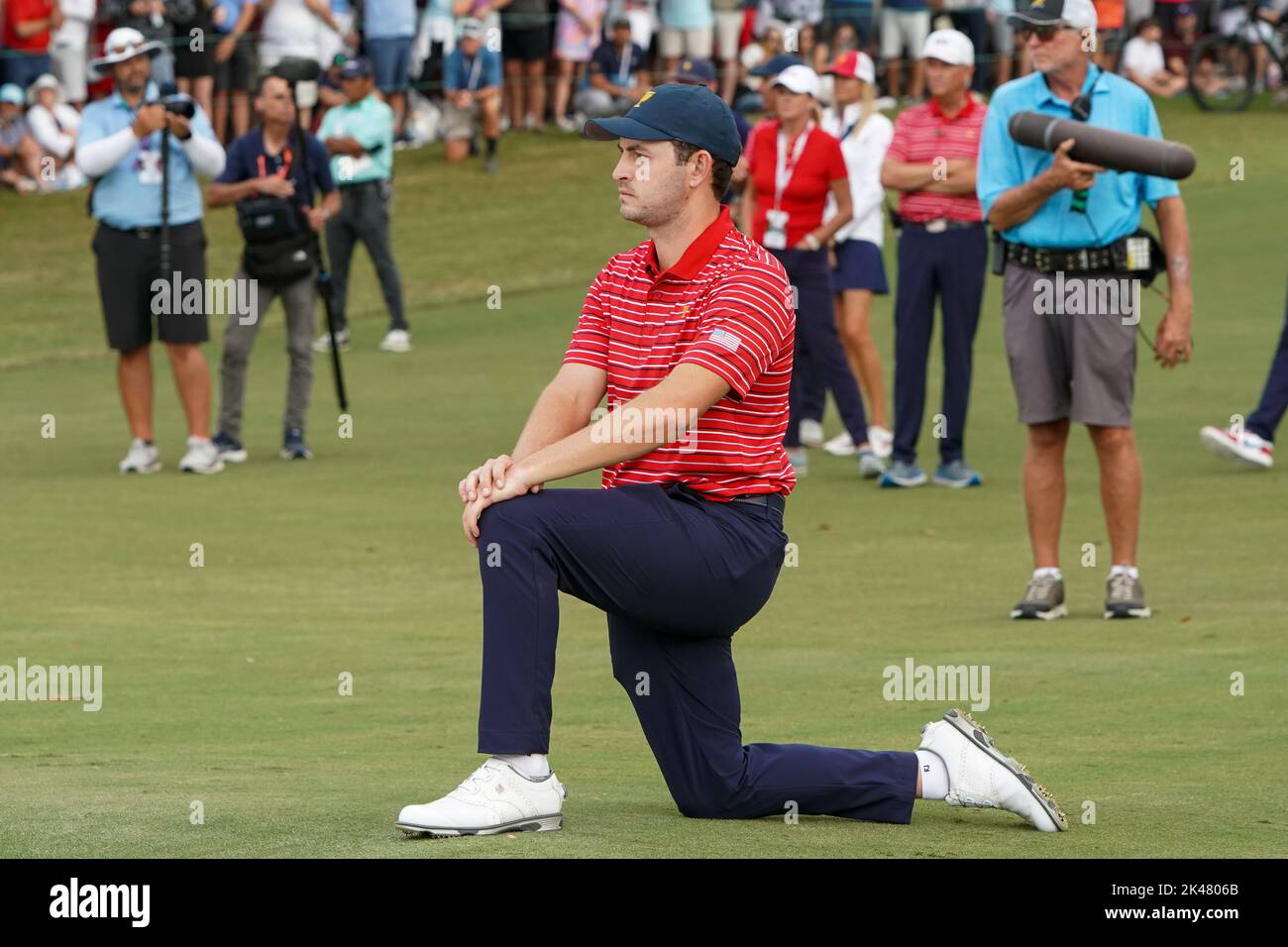 Charlotte, North Carolina, USA. 25th Sep, 2022. Patrick Cantlay watches ...