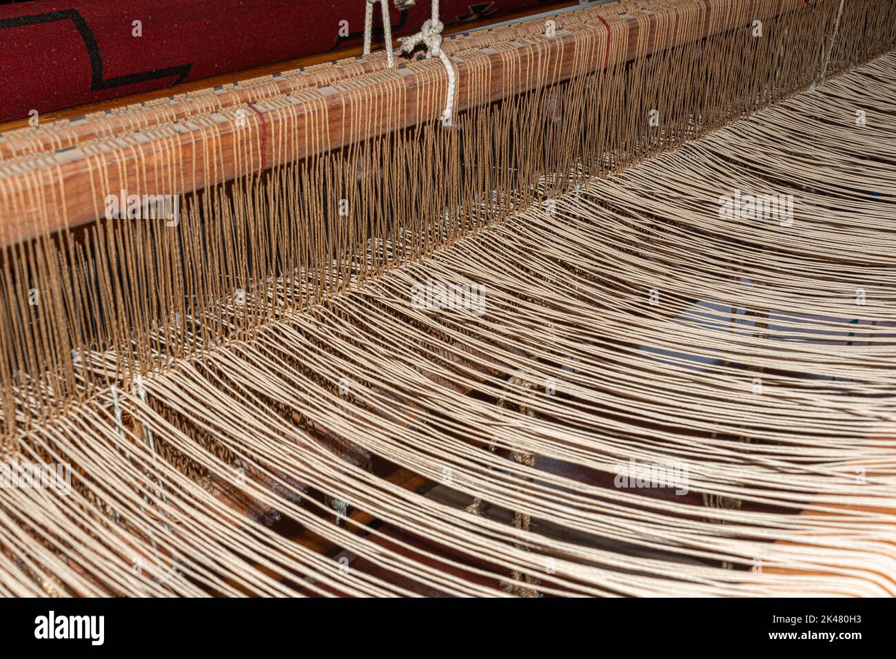Traditional loom to make textiles from Oaxaca, Mexico Stock Photo - Alamy