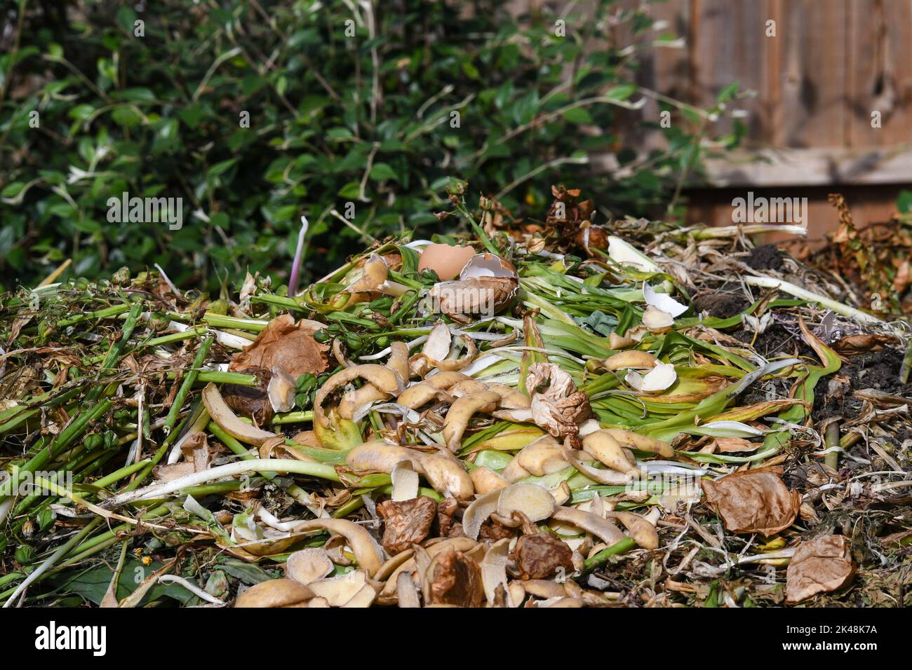 Composting garden recycle waste hi-res stock photography and images - Alamy