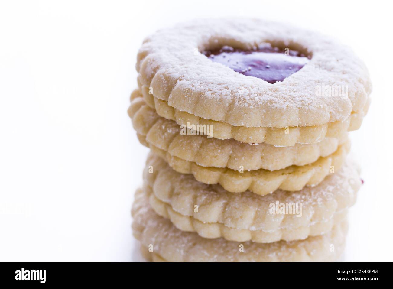 Linzer Torte Cookies Stock Photo - Alamy