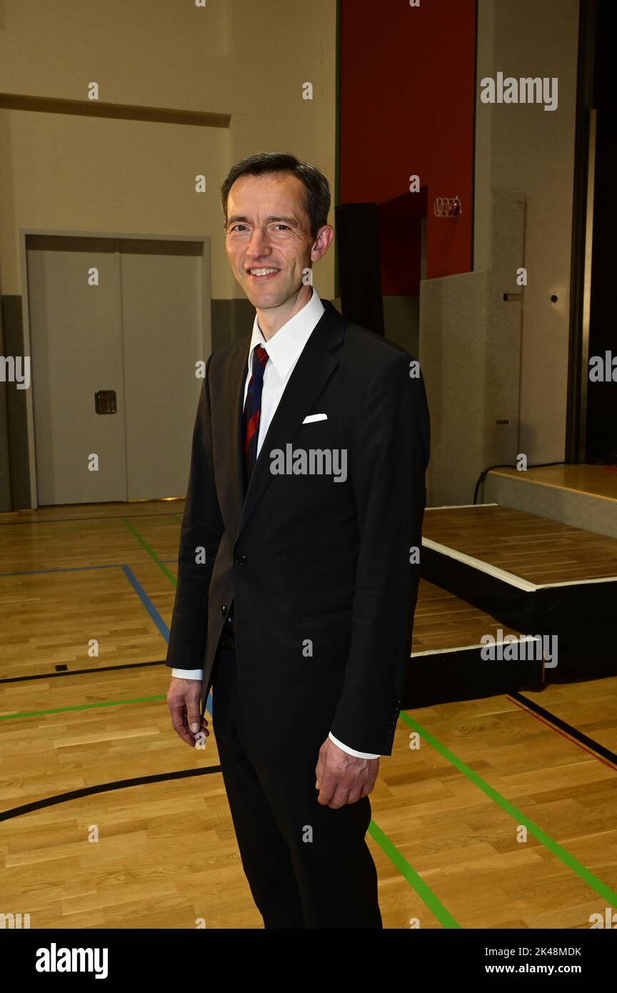 Philip Kiril Prinz von Preußen bei dem Vortrag "Leben als Königskind ...