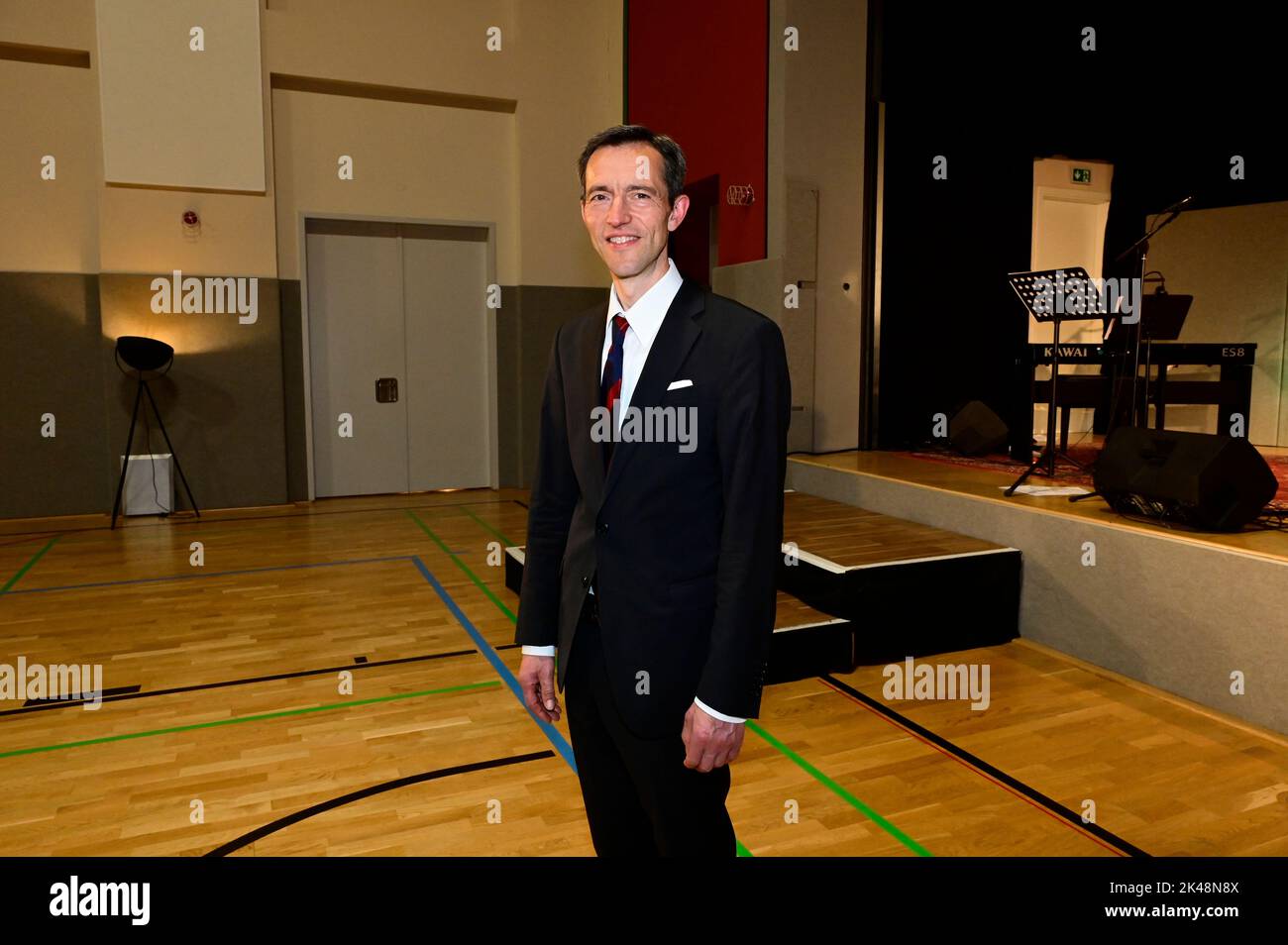 Philip Kiril Prinz von Preußen bei dem Vortrag "Leben als Königskind ...