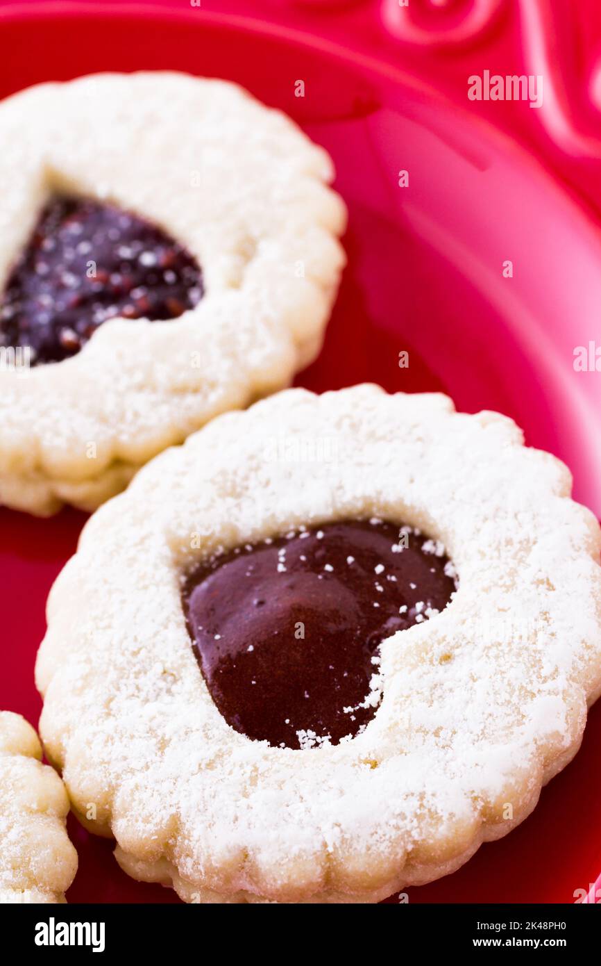 Linzer Torte Cookies Stock Photo - Alamy