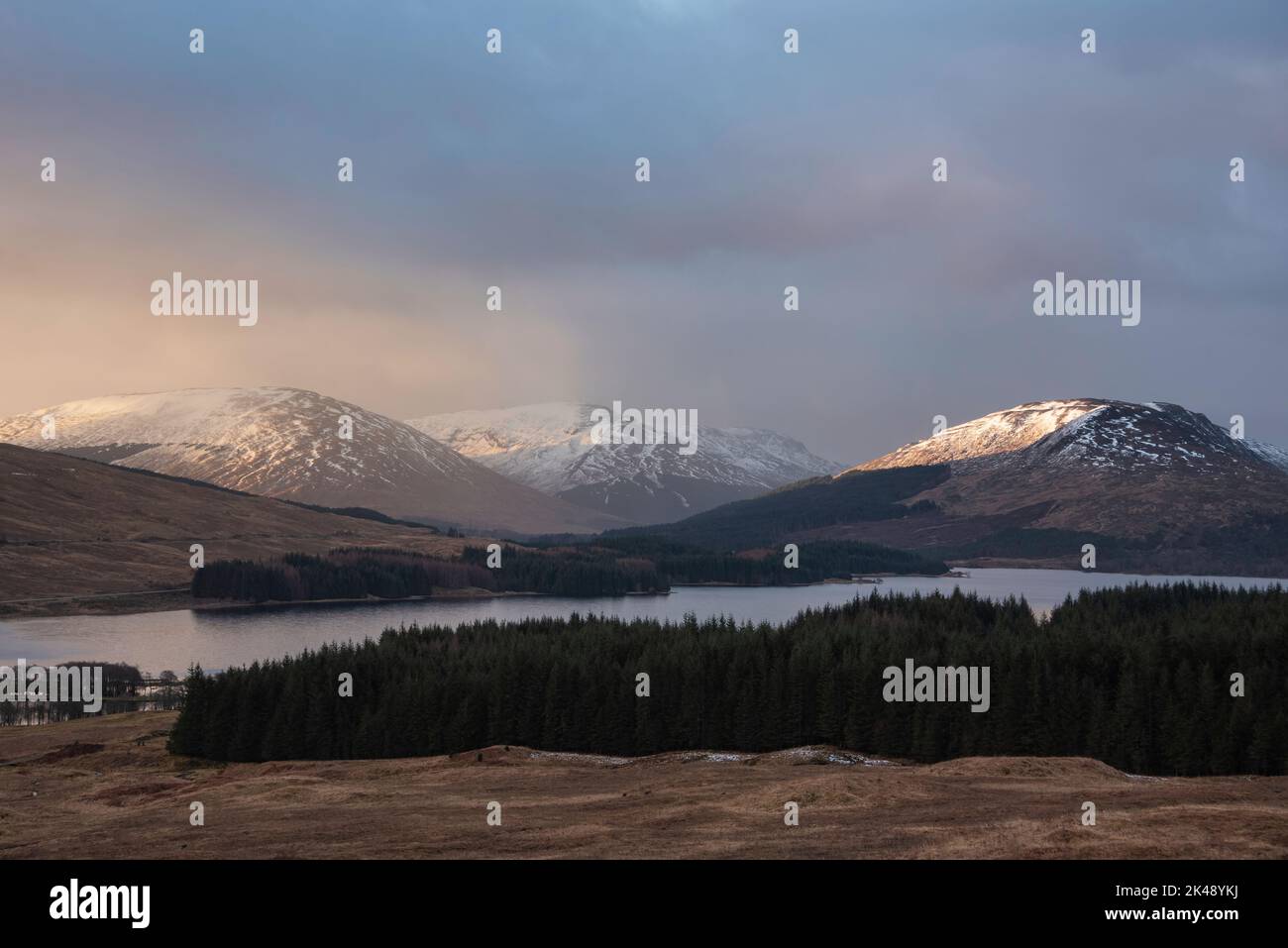 Epic beautiful Winter sunrise panorama landscape image of glowing light ...