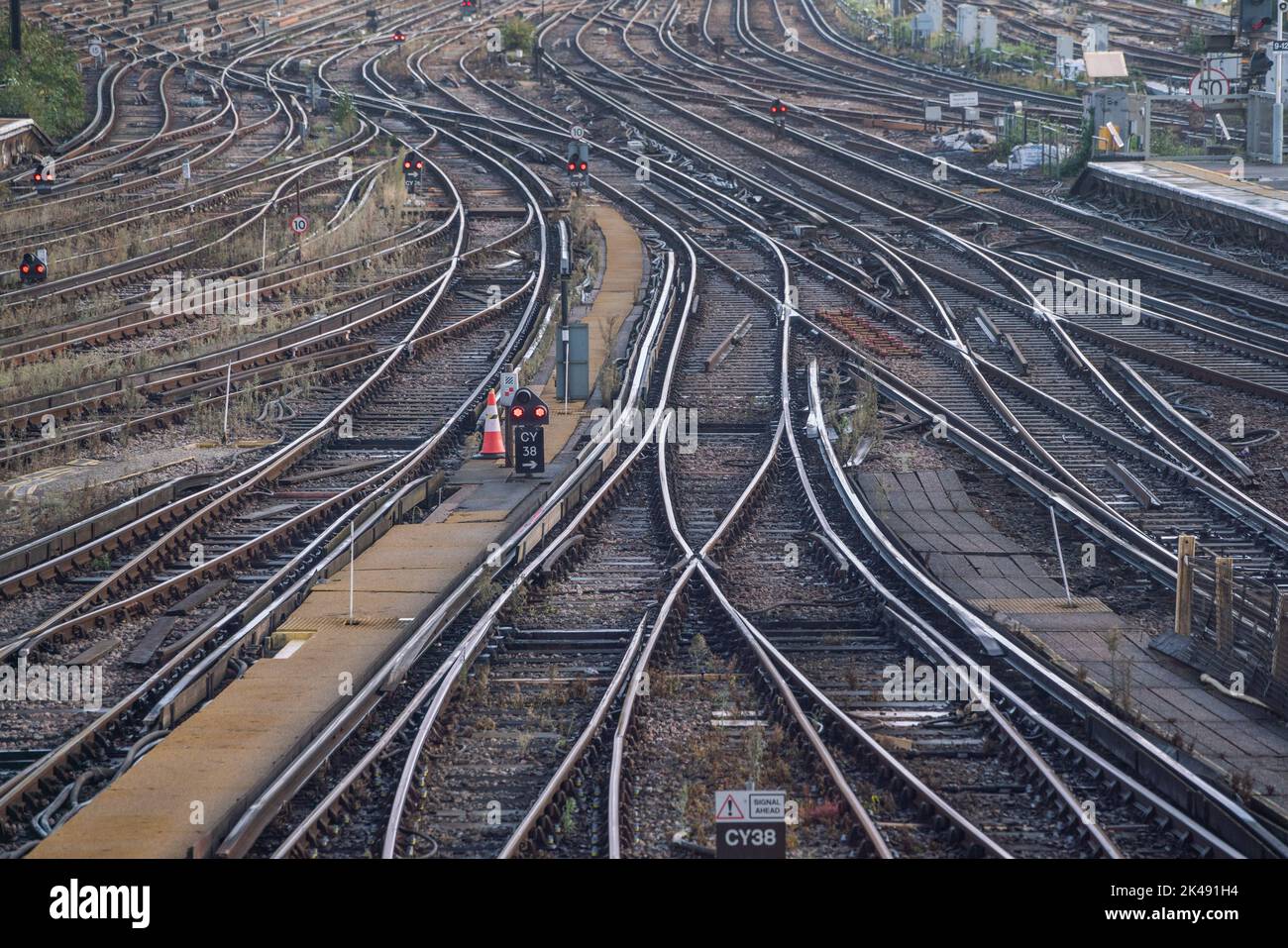 1 October 2022: Intersecting railway lines outside Clapham Junction ...