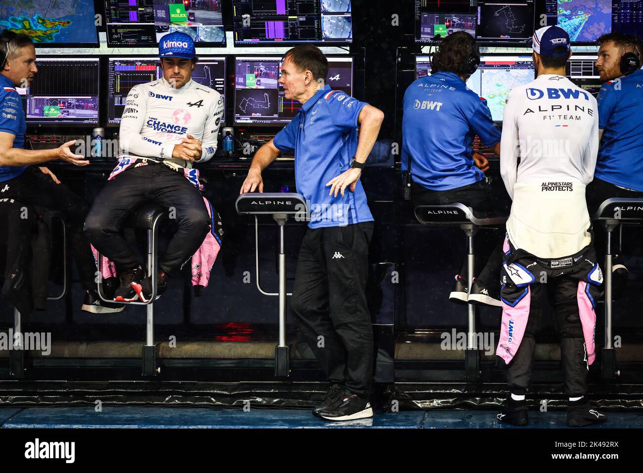 (L to R): Fernando Alonso (ESP) Alpine F1 Team; Alan Permane (GBR ...