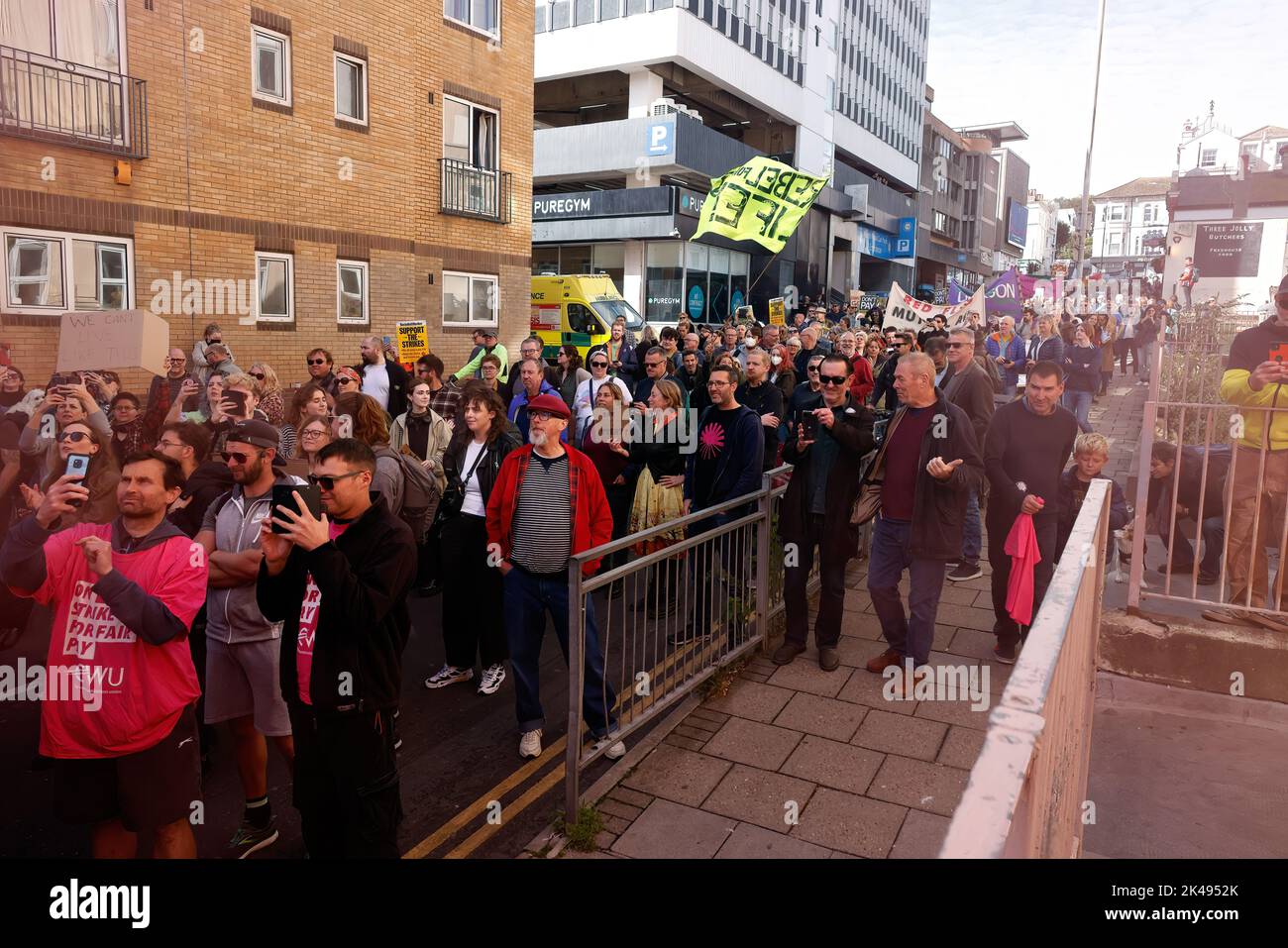 Brighton, UK. 01st Oct, 2022. Brighton Rail Station, City of Brighton ...