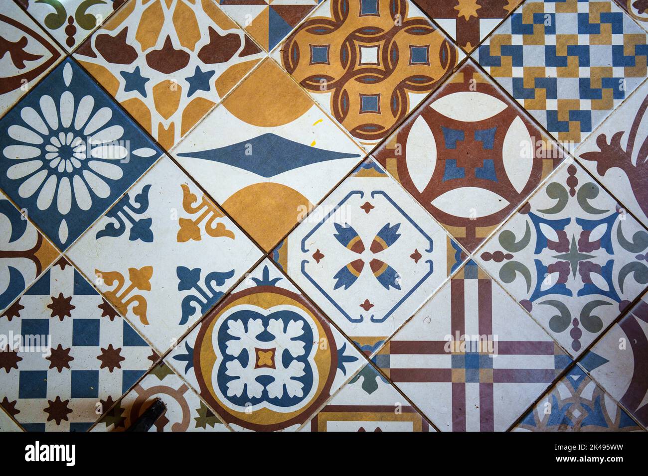 Real image of oriental Moroccan tile seamless pattern Stock Photo - Alamy