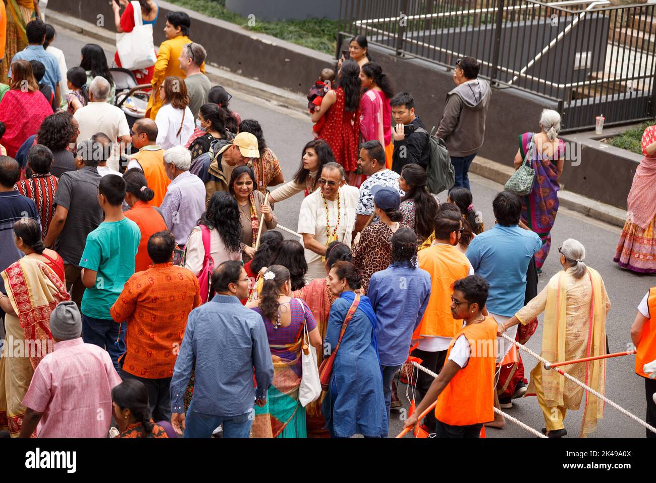 People pull the chariot past ANZAC Square during the Festival of ...