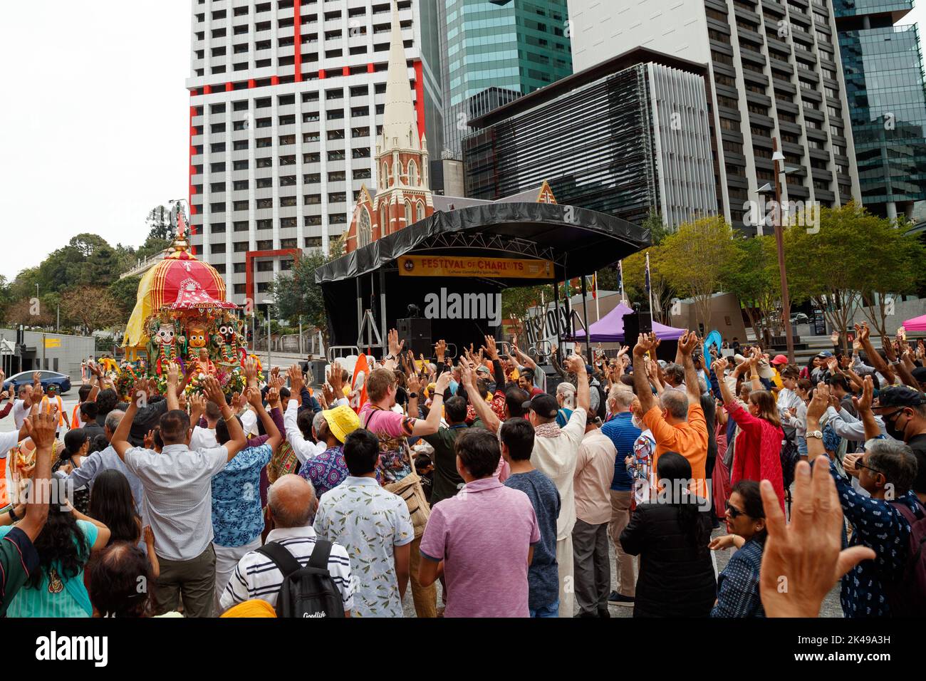 Brisbane, Australia. 01st Oct, 2022. A crowd of people gather in King ...