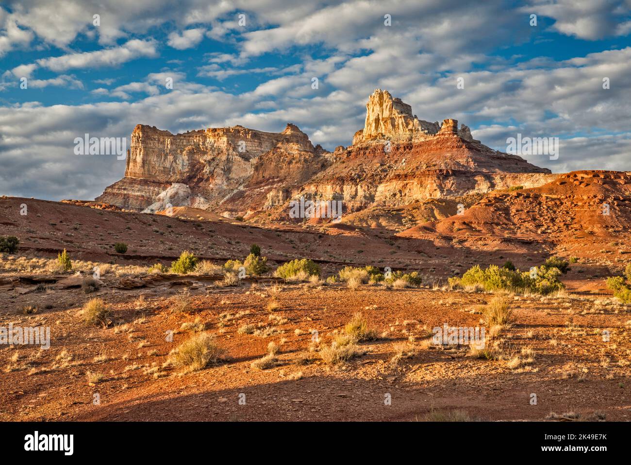 Temple Mountain, Sinbad Country, view from Temple Mountain Road, San ...