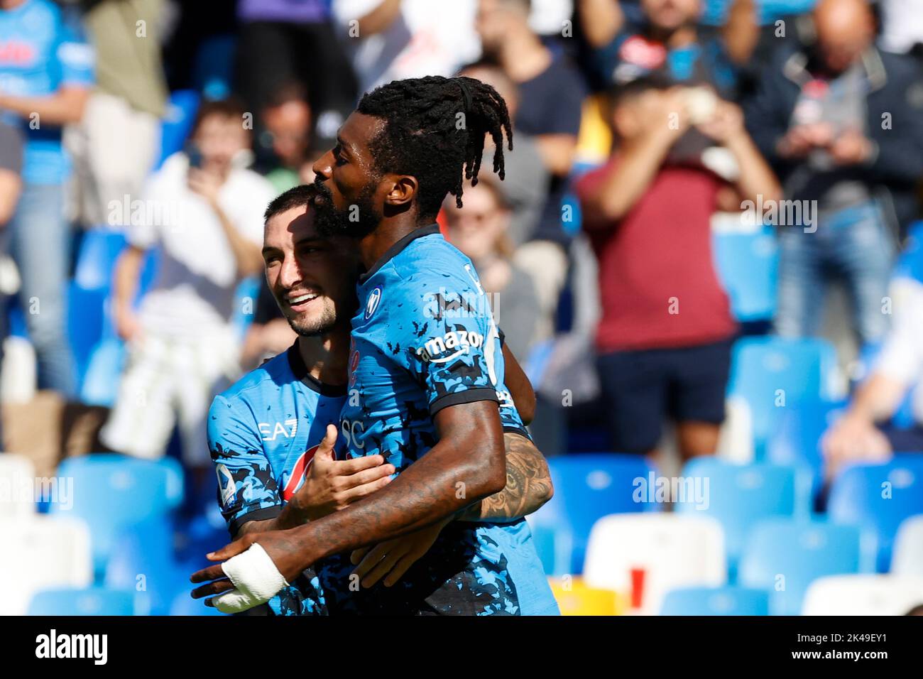 Andre Frank Anguissa of Napoli celebrates after scores after 1st goal ...