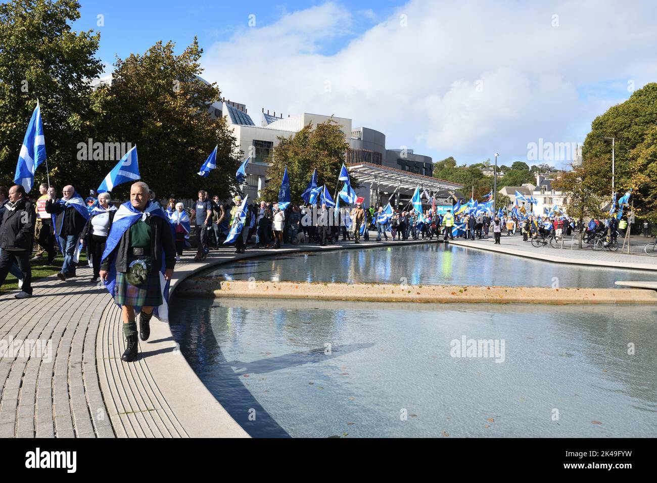 Edinburgh, Scotland, UK. 1st, October, 2022. Thousands of people march ...