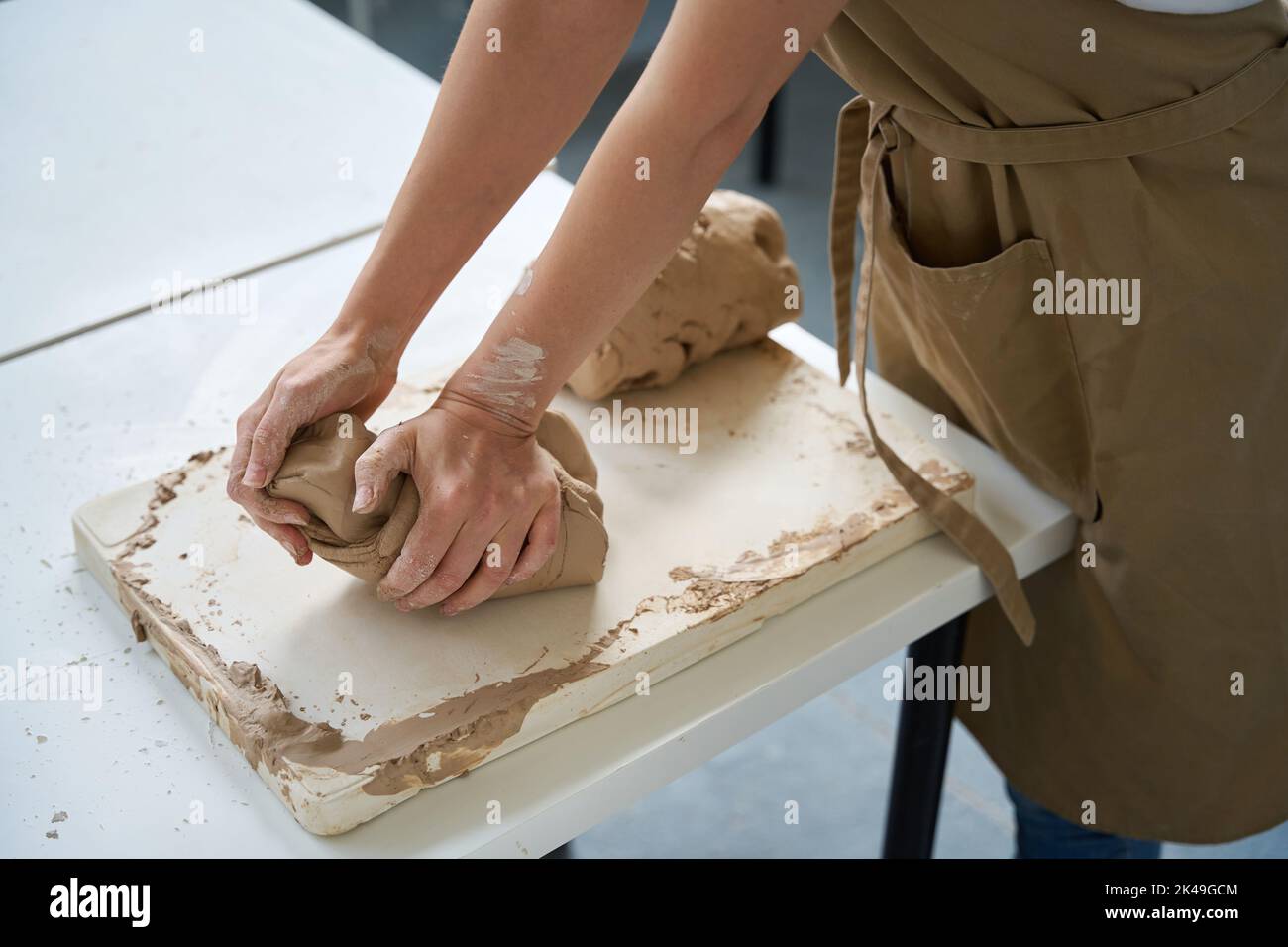 Crumples hi-res stock photography and images - Alamy