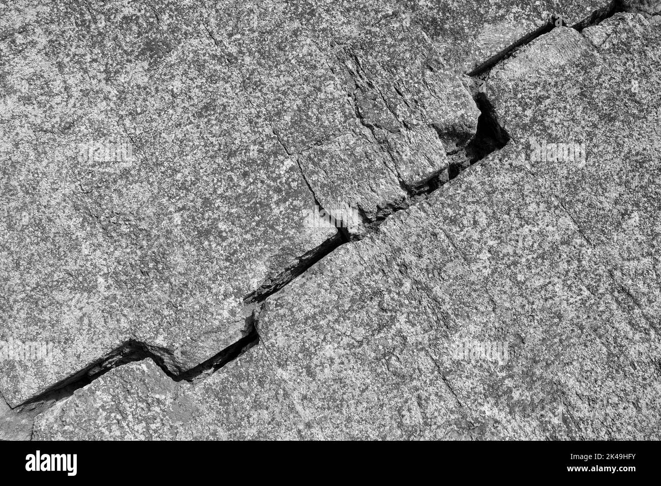 Earthquake Fault Lines Symbol