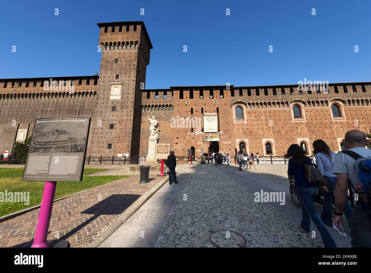 People visiting the Sforza Castle XV century (Castello Sforzesco). It ...
