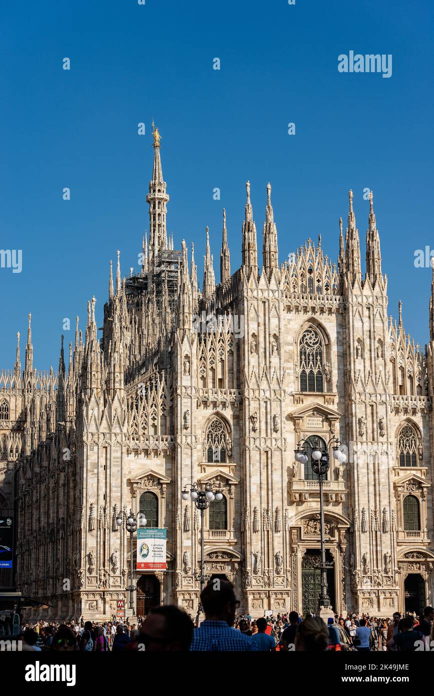 Facade of the Duomo di Milano, Milan Cathedral 1418-1577, with the town ...