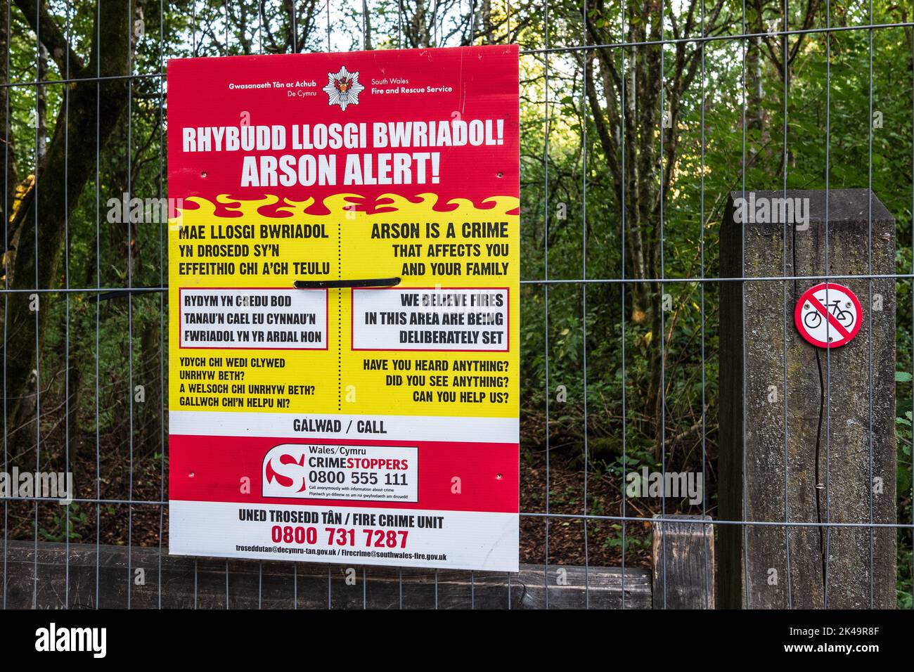 Arson Attack Sign at the site of a fire in a wildlife sanctuary Stock ...