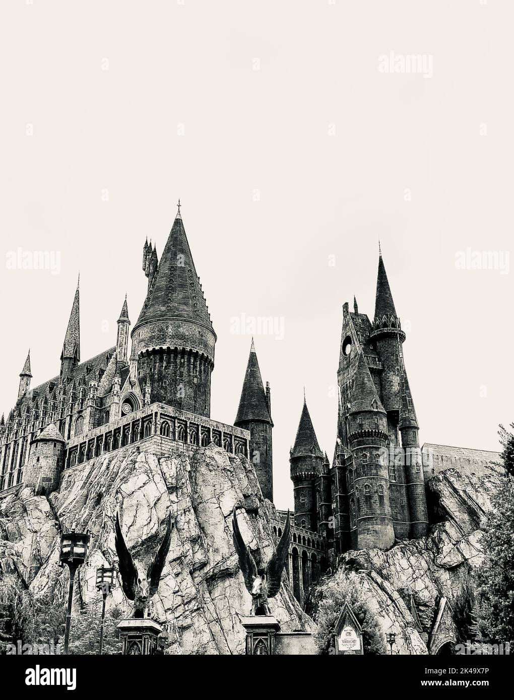 The vertical grayscale view of Hogwarts Castle in Universal Studios ...