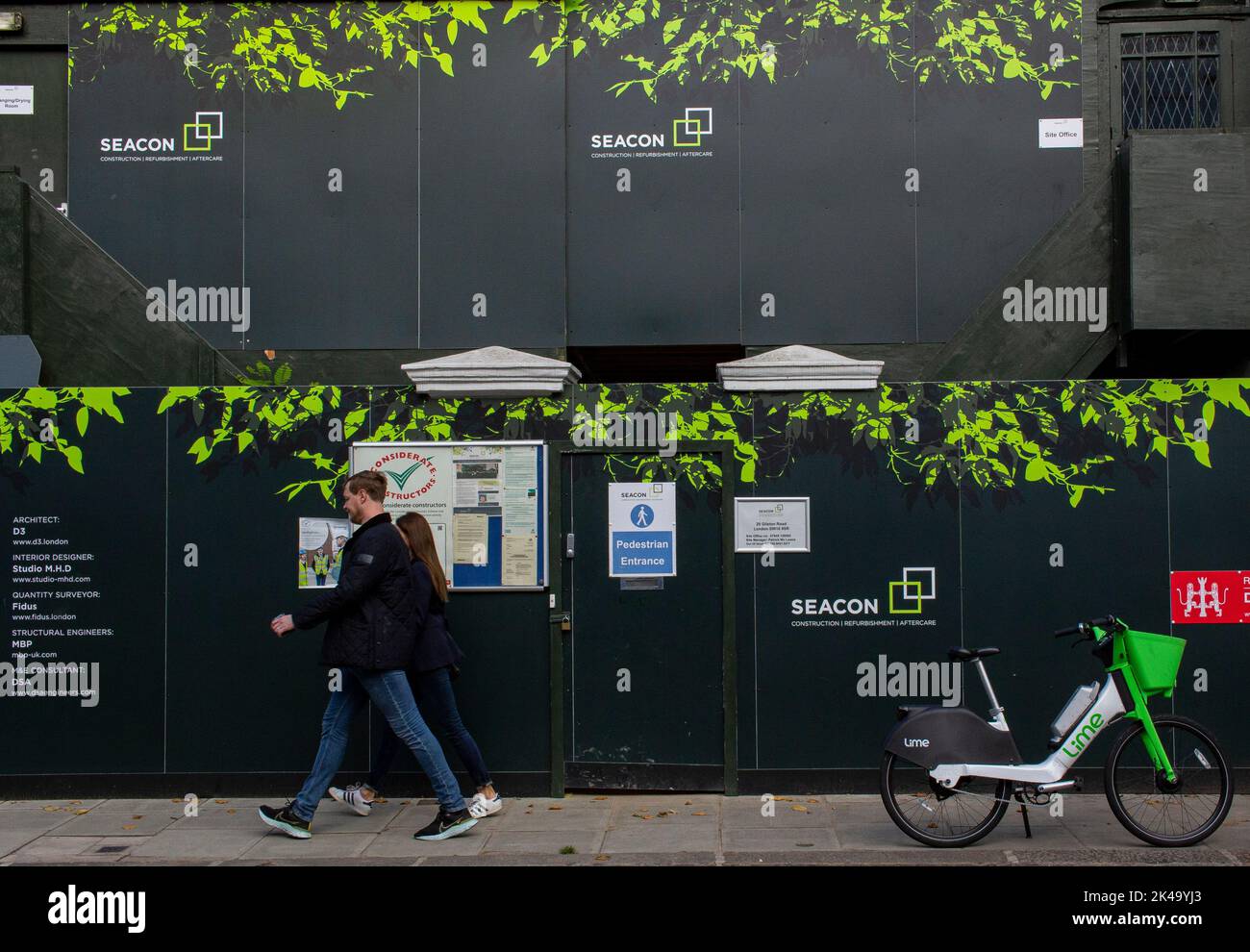 Hoarding on exterior of building site in house in Chelsea, London ...