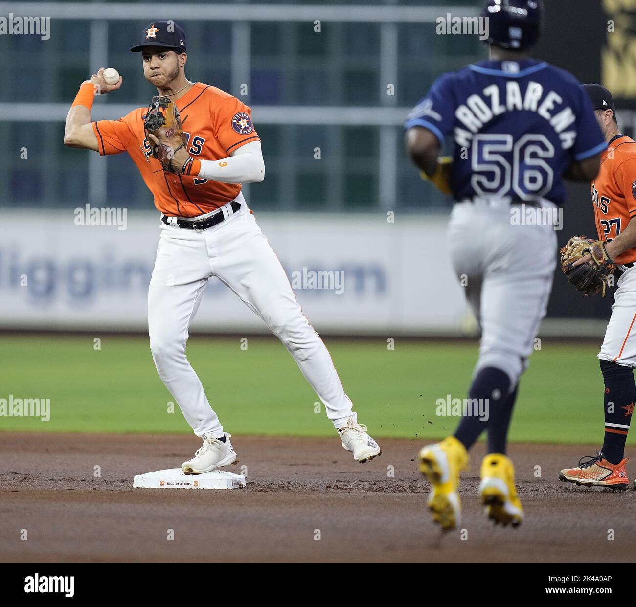 Houston, United States. 08th Oct, 2021. Houston Astros shortstop Jeremy ...