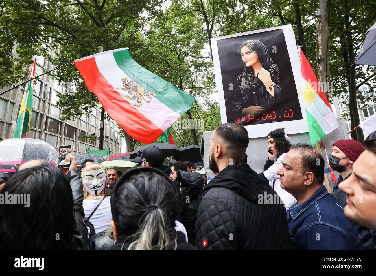 Hamburg, Germany. 01st Oct, 2022. A large picture of 22-year-old Mahsa ...