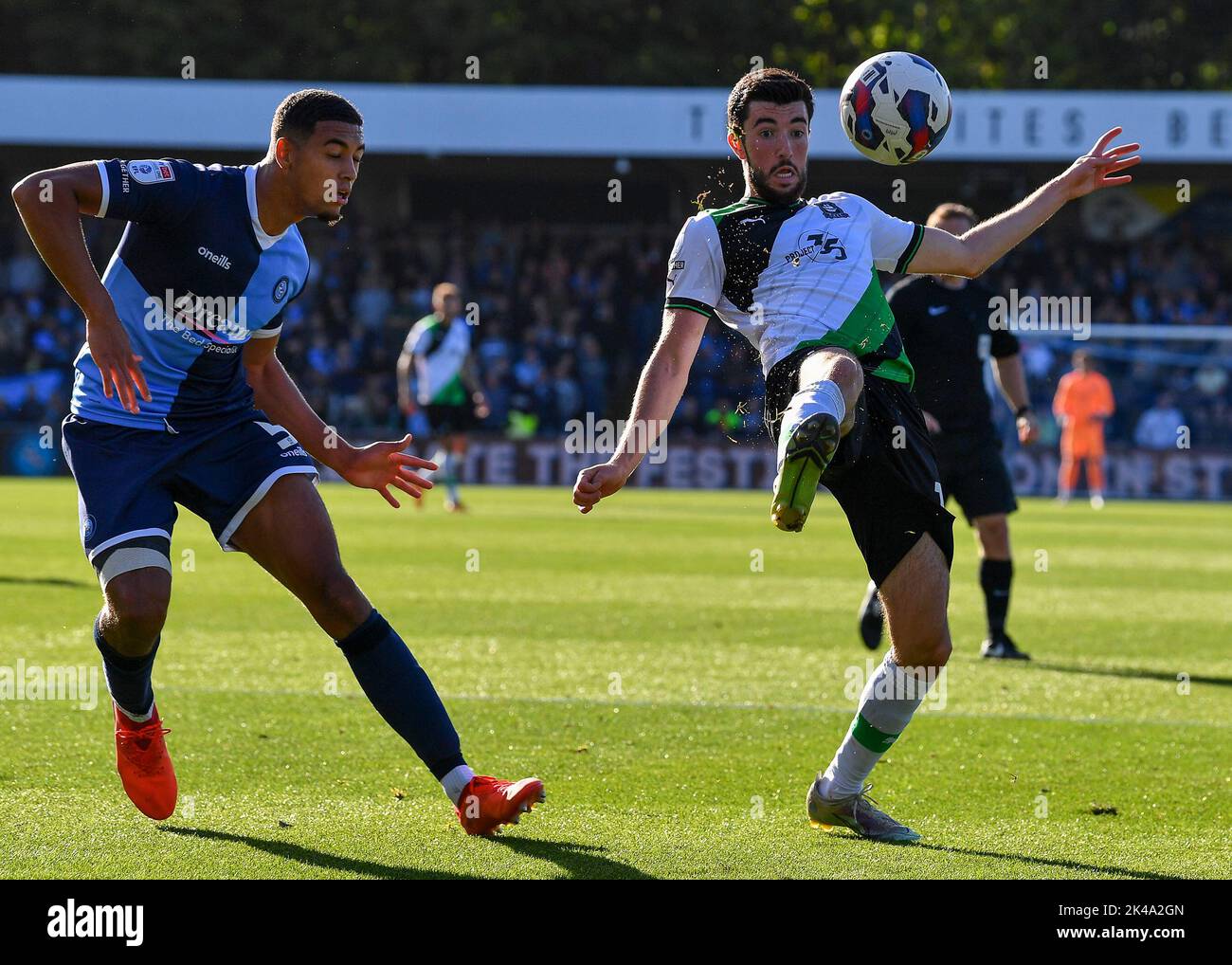 Plymouth Argyle midfielder Finn Azaz (18) controls the ball during the ...
