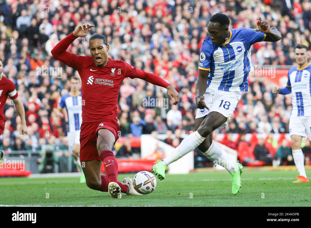Brighton danny welbeck 2022 hi-res stock photography and images - Alamy