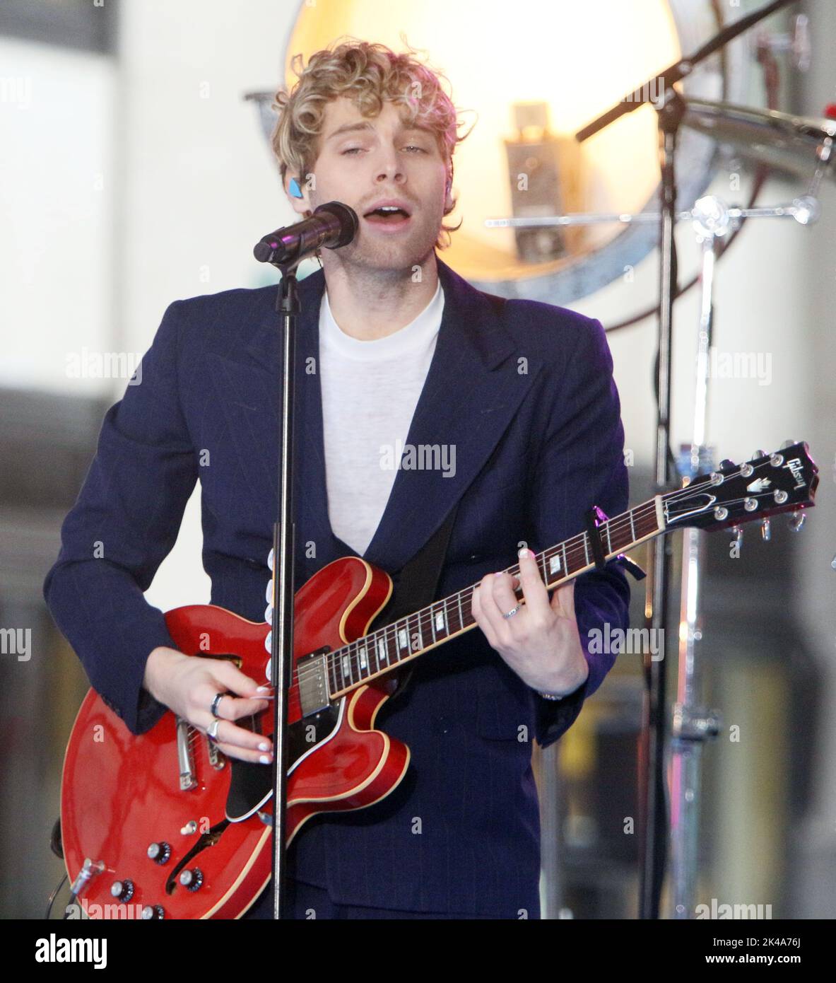 5 Seconds Of Summer Performing On The Today Show Citi Concert Series ...
