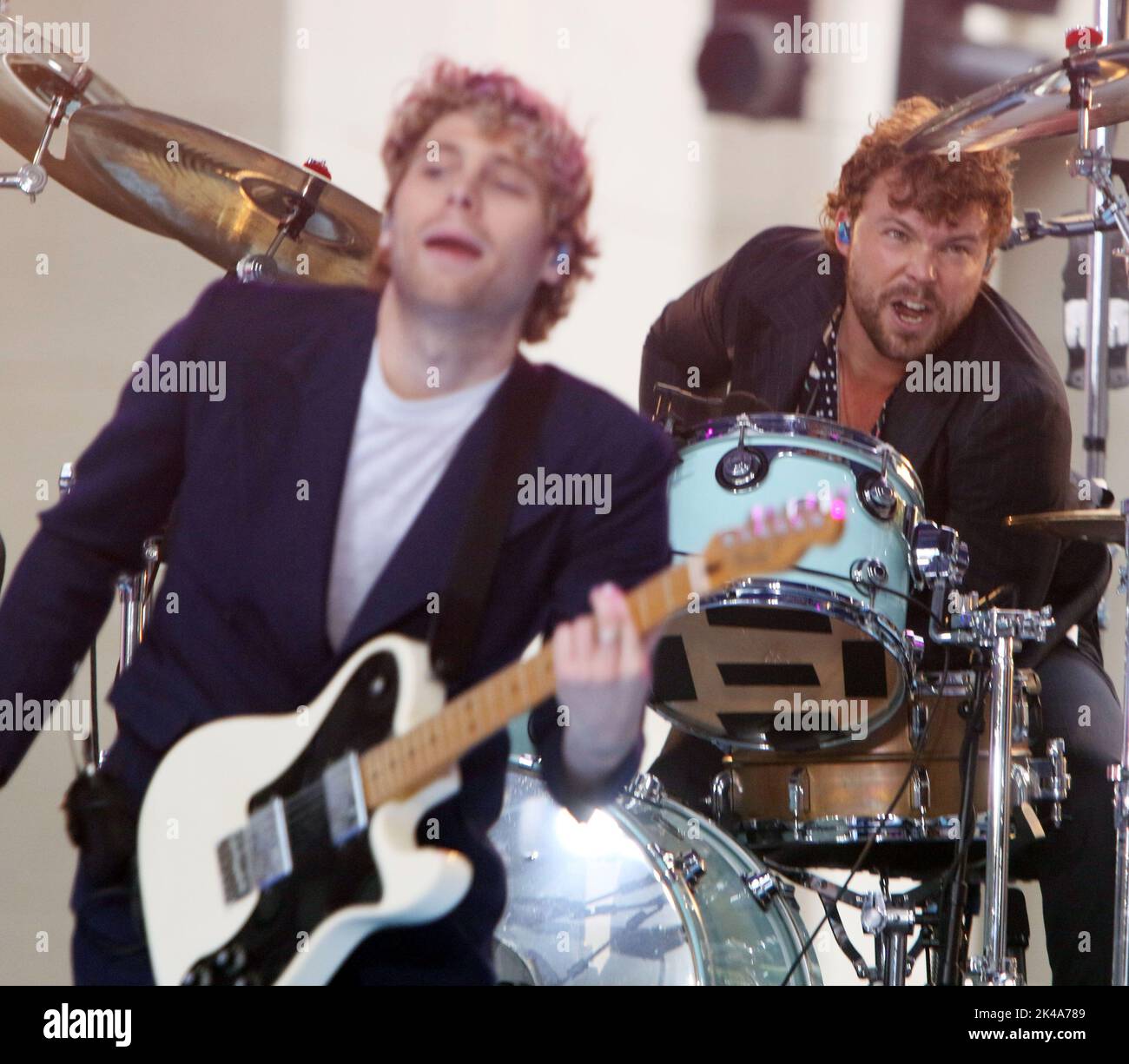 5 Seconds Of Summer Performing On The Today Show Citi Concert Series ...