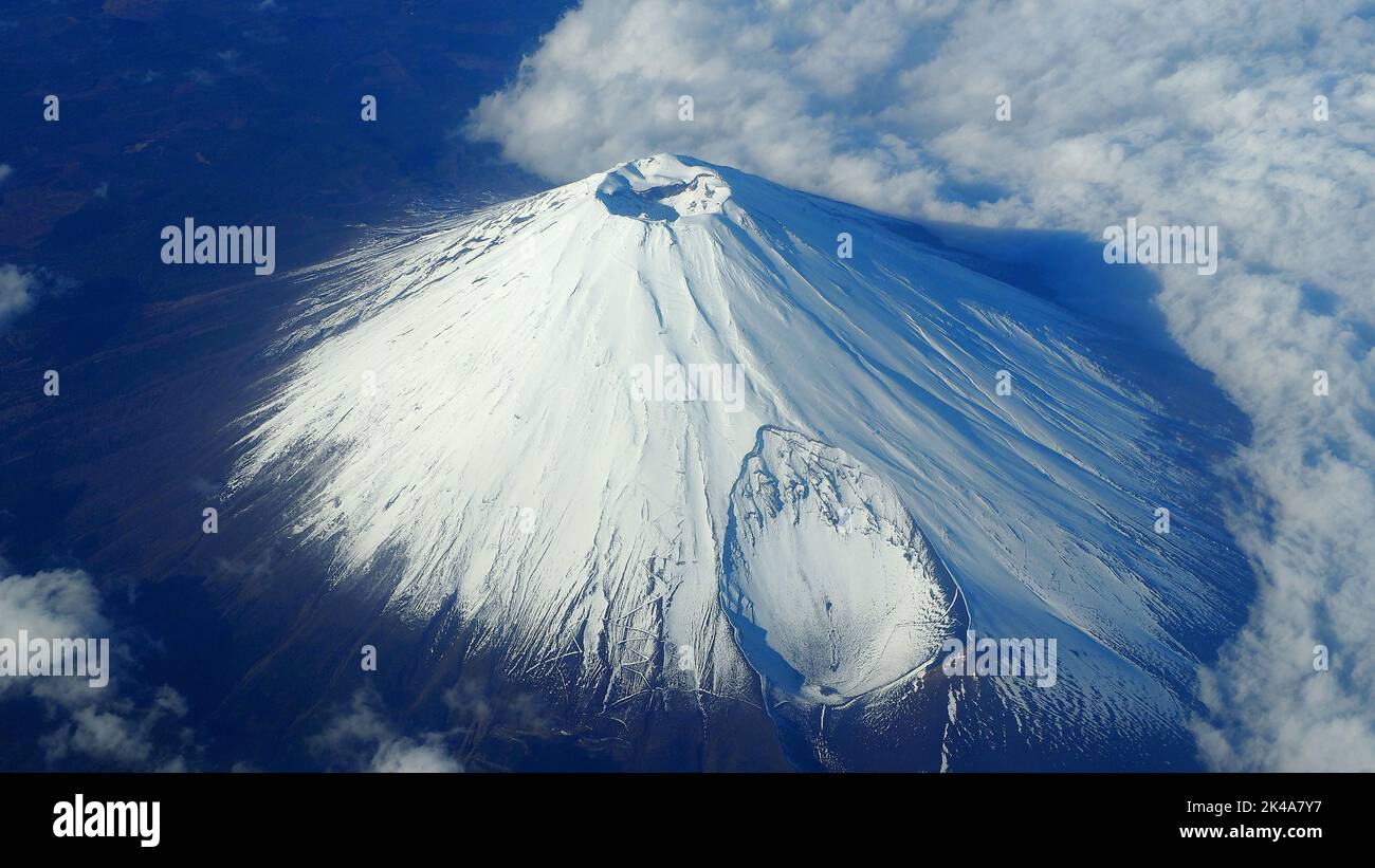 Rare images top view angle of Mt. Fuji mountain and white snow cover on ...