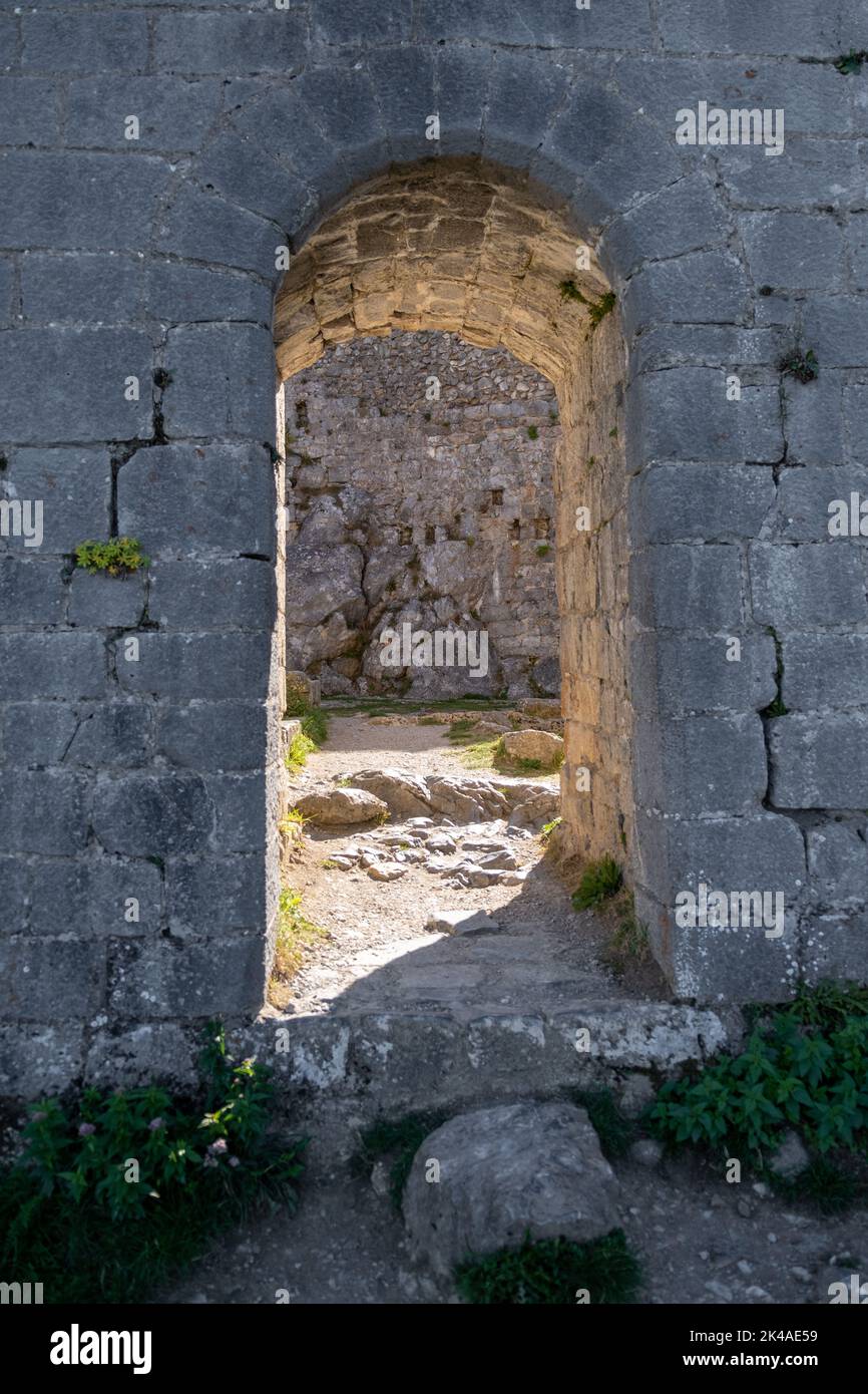 Montségur castle hi-res stock photography and images - Alamy