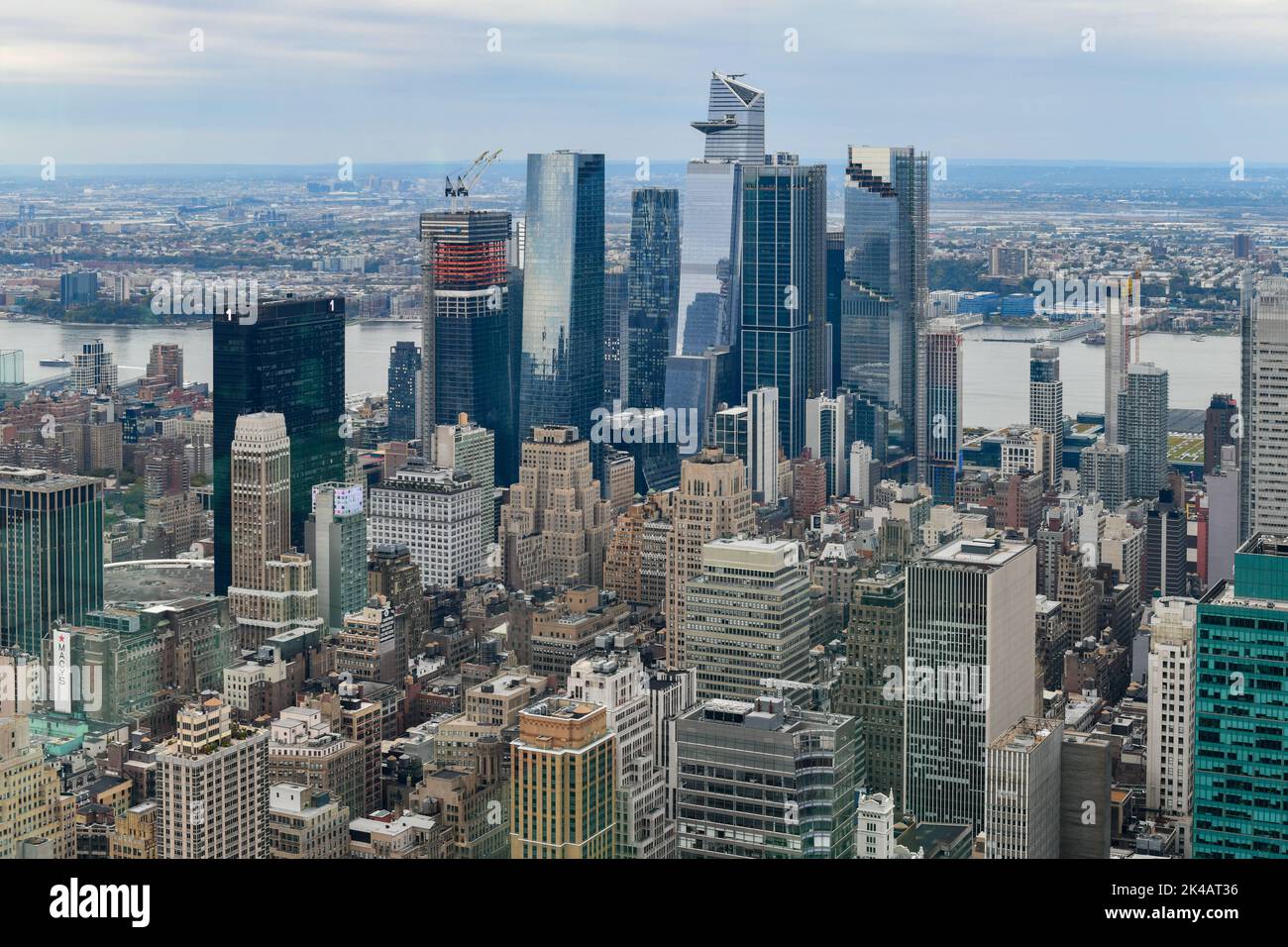 Aerial view of the New York City skyline from Midtown Manhattan Stock ...