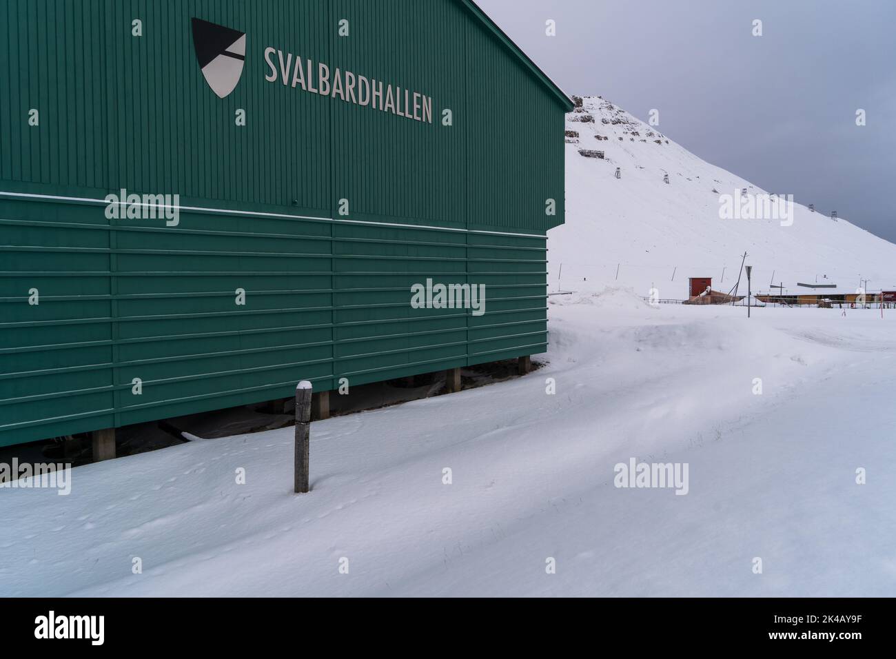 Svalbardhallen world's northernmost sports and swimming pool complex ...